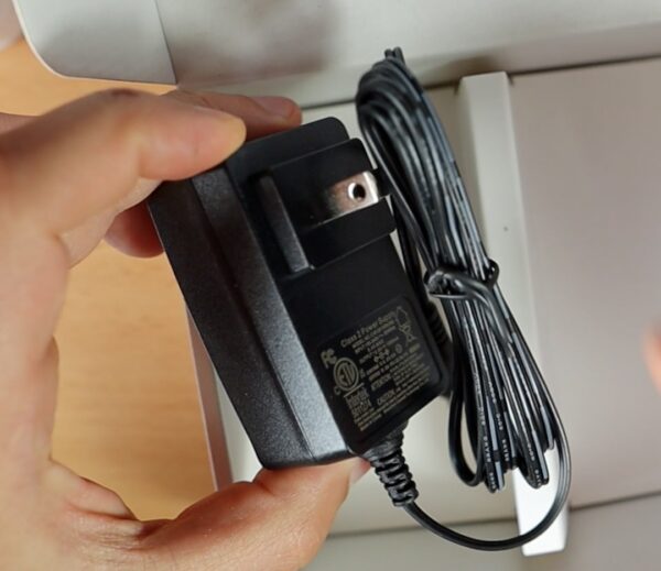 SwitchBot LED Strip Lights: Cheaper Philips Hue & LIFX Alternative ...